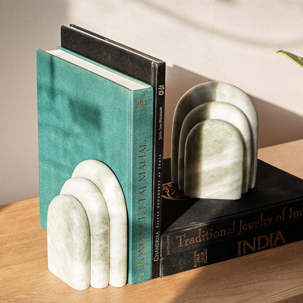 Mellow Book End Full