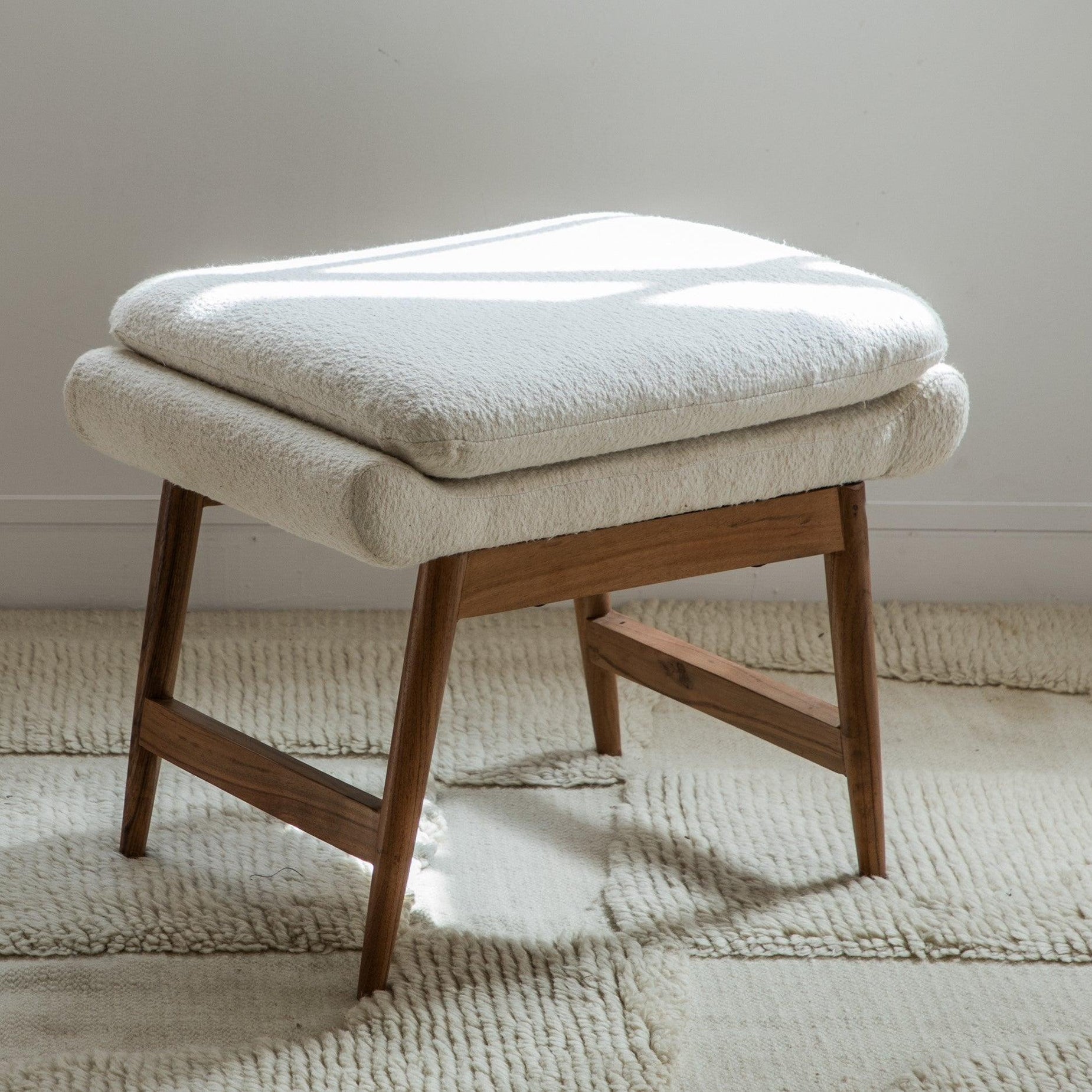 Buy Pouffe Stool Online India | Buy Pouffes Online in India