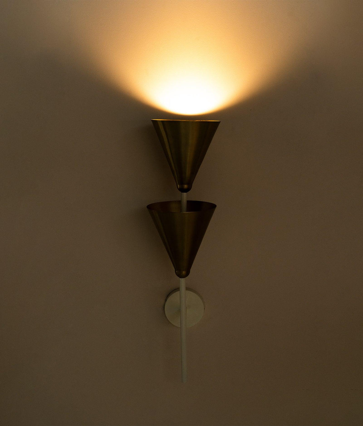 Buy Wall Lamps | Wall Hanging Light for home